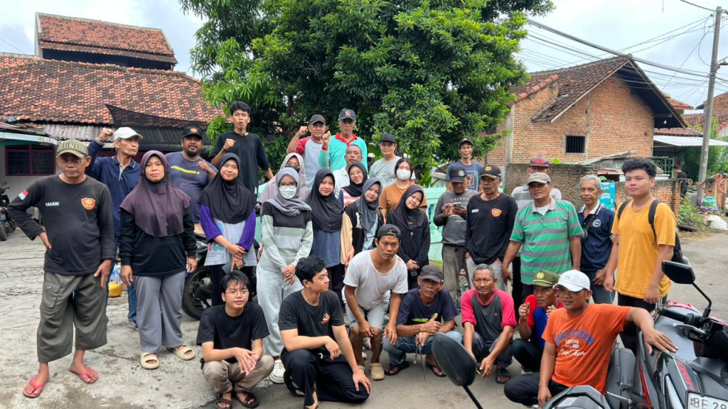 Mahasiswa KKN Jagabaya 2 Ikut Serta dalam Kegiatan Selasa Bersih Grebek ...