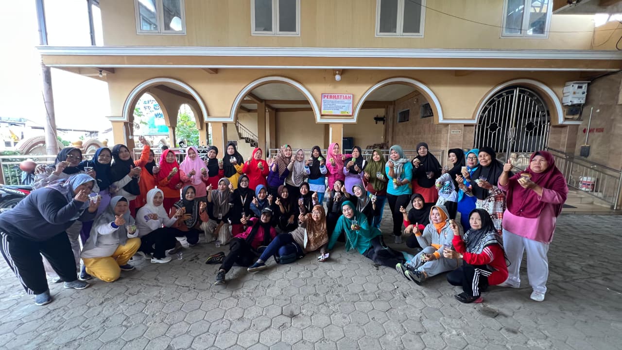 Mahasiswa KKN Jagabaya 2 Meriahkan Kegiatan Senam Bersama Ibu-Ibu di ...